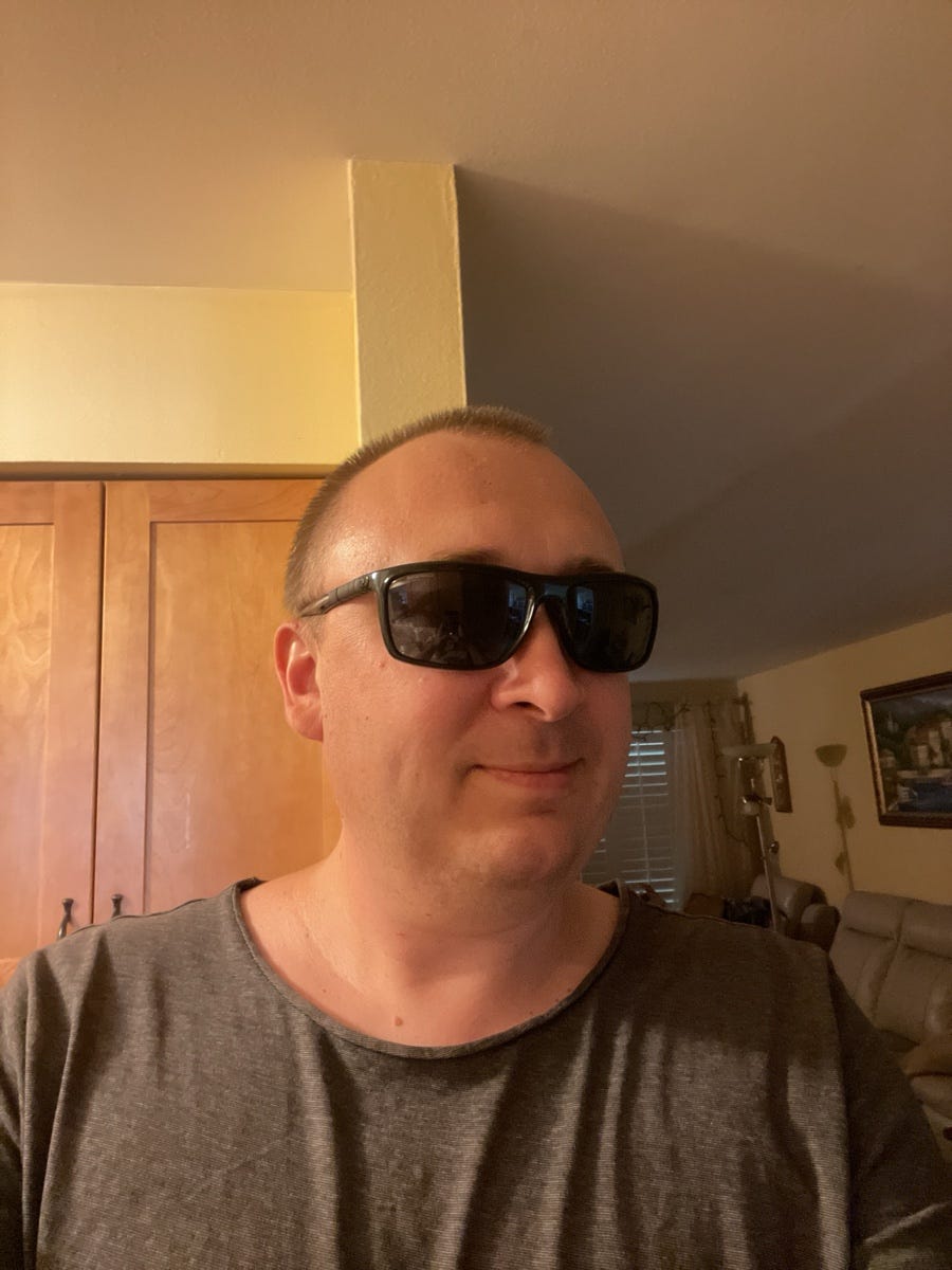 Artem Leonov – Medium