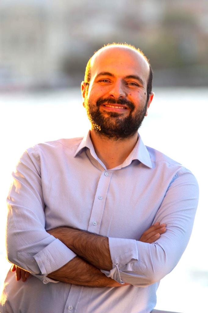 Veysel Alevcan – Medium