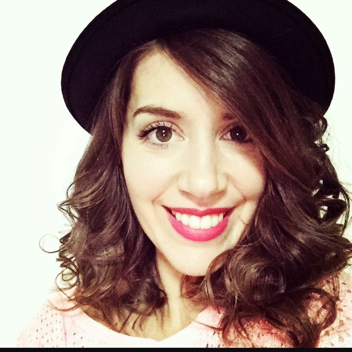 Ana Nicoleta Oarga – Medium