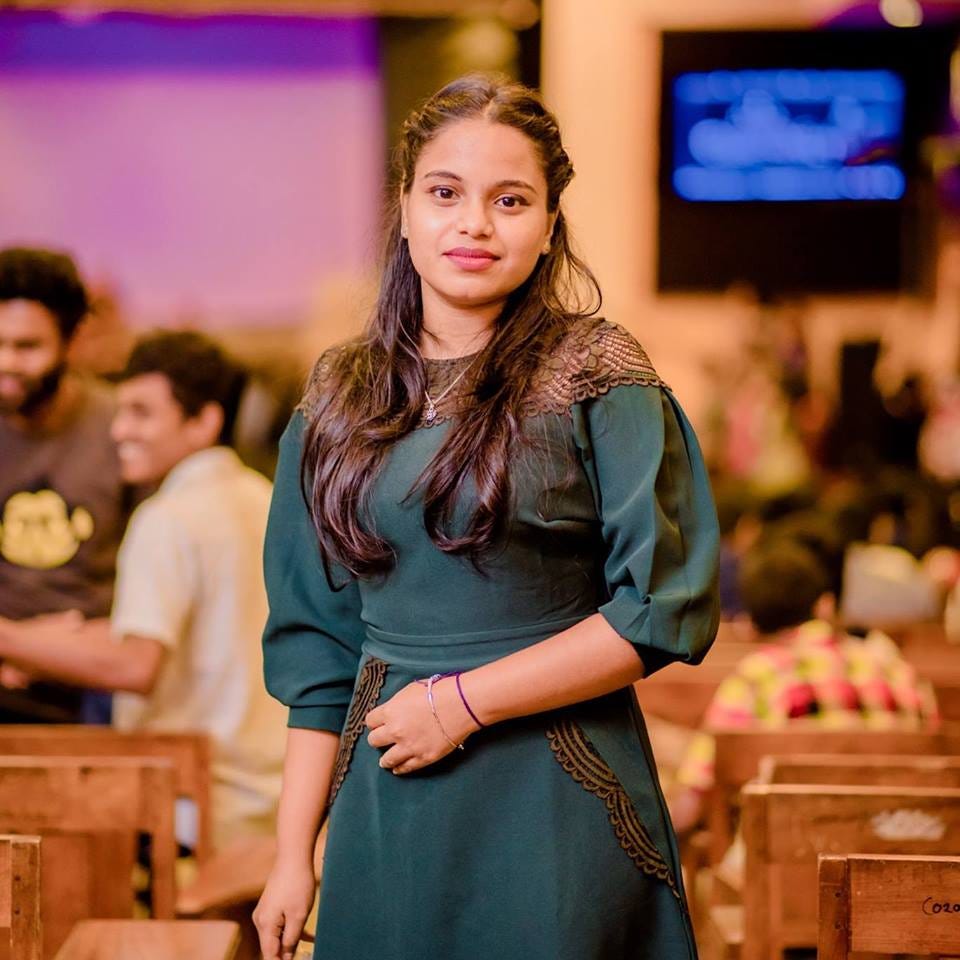 Maneesha Rajaratne – Medium