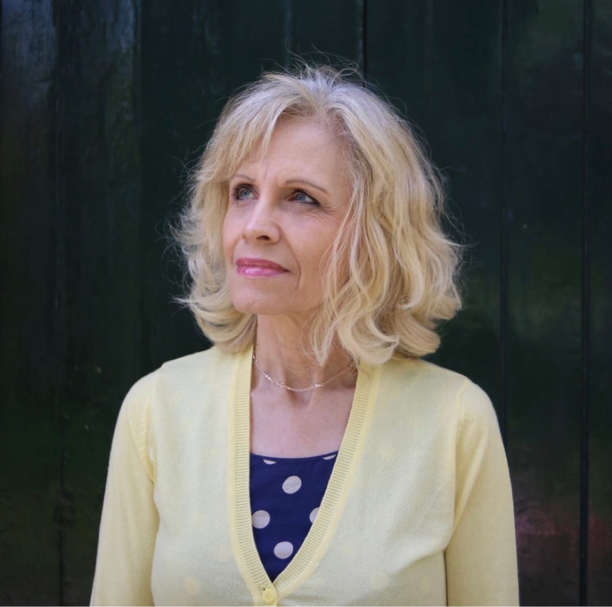 Susanna Lewis – Medium