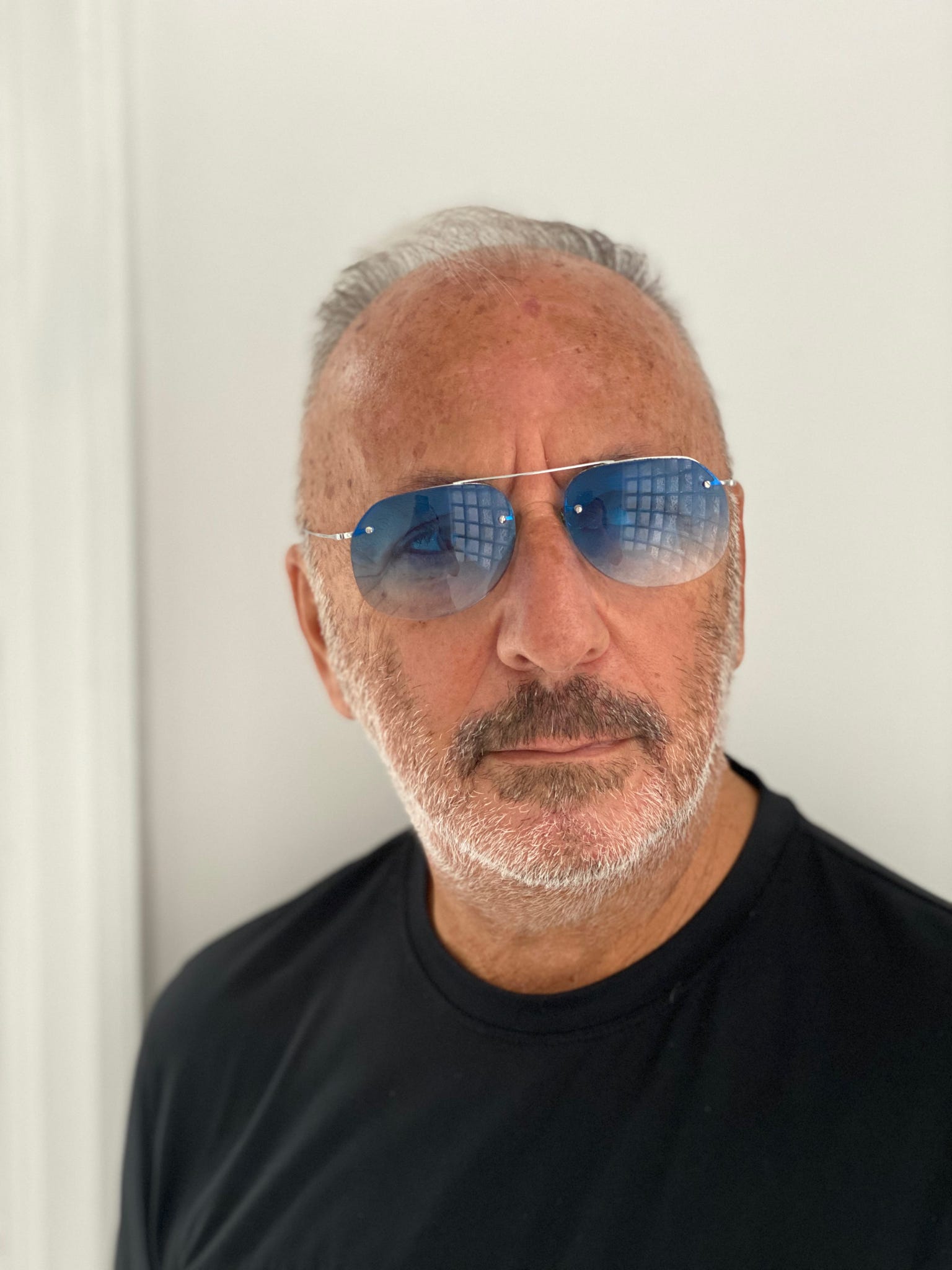About – Dr. Leon Alexander – Medium