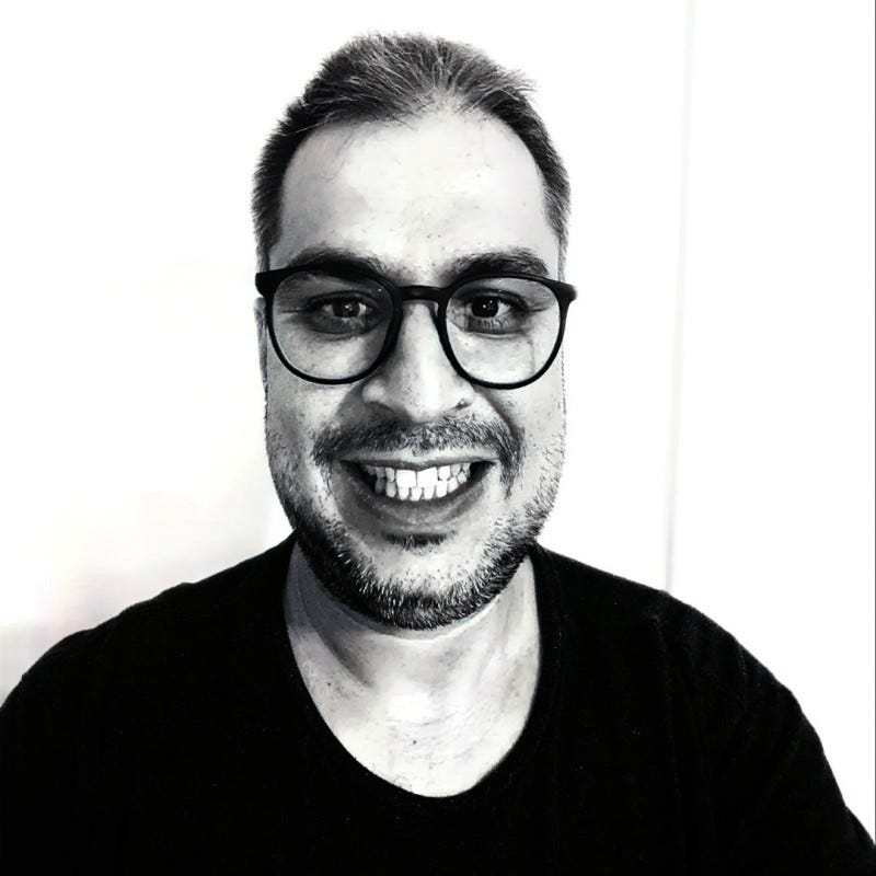 Tiago Cavalli – Medium