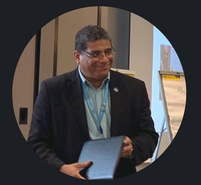 Frank Morales Aguilera – Medium