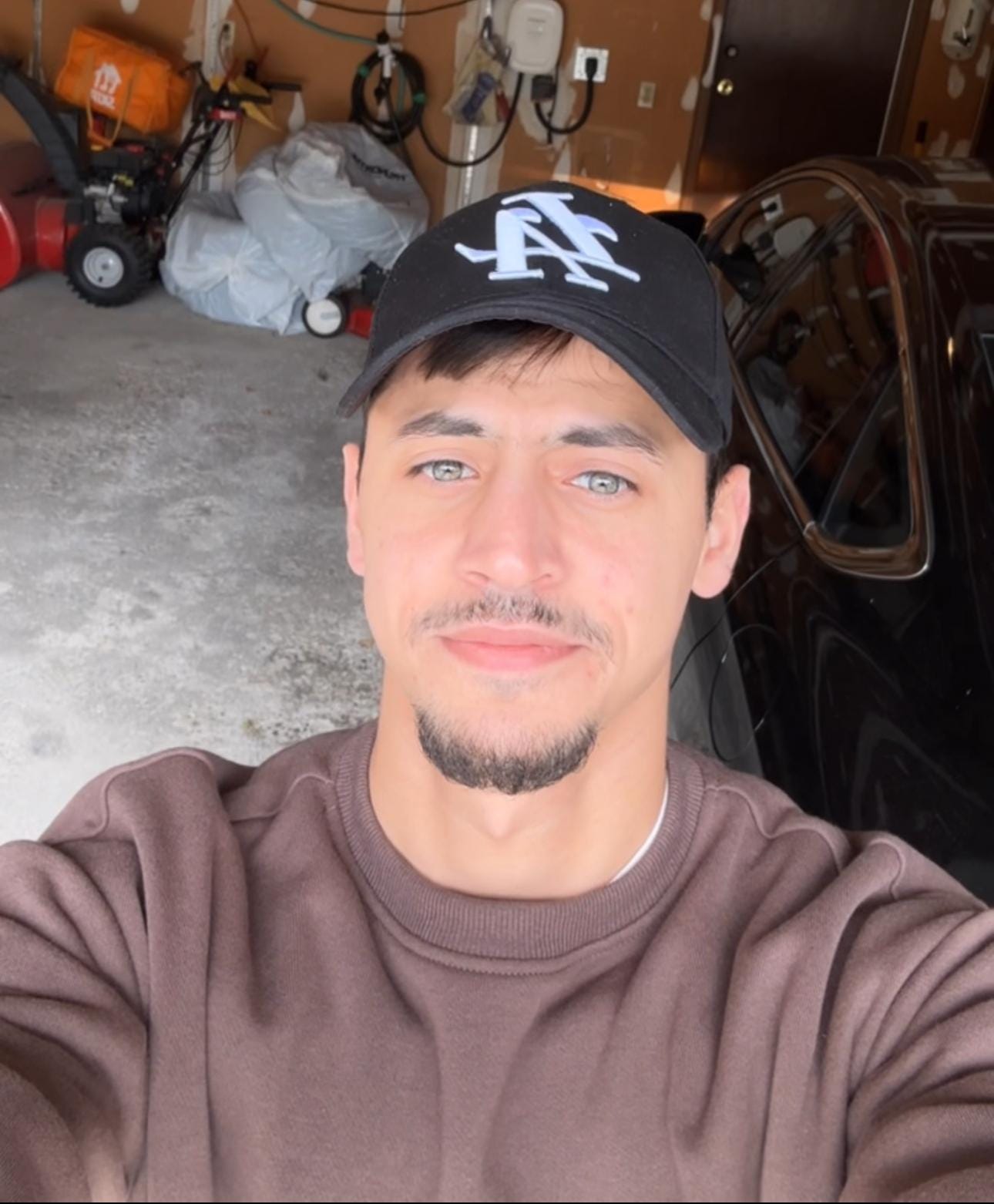 Alaa Herkel – Medium