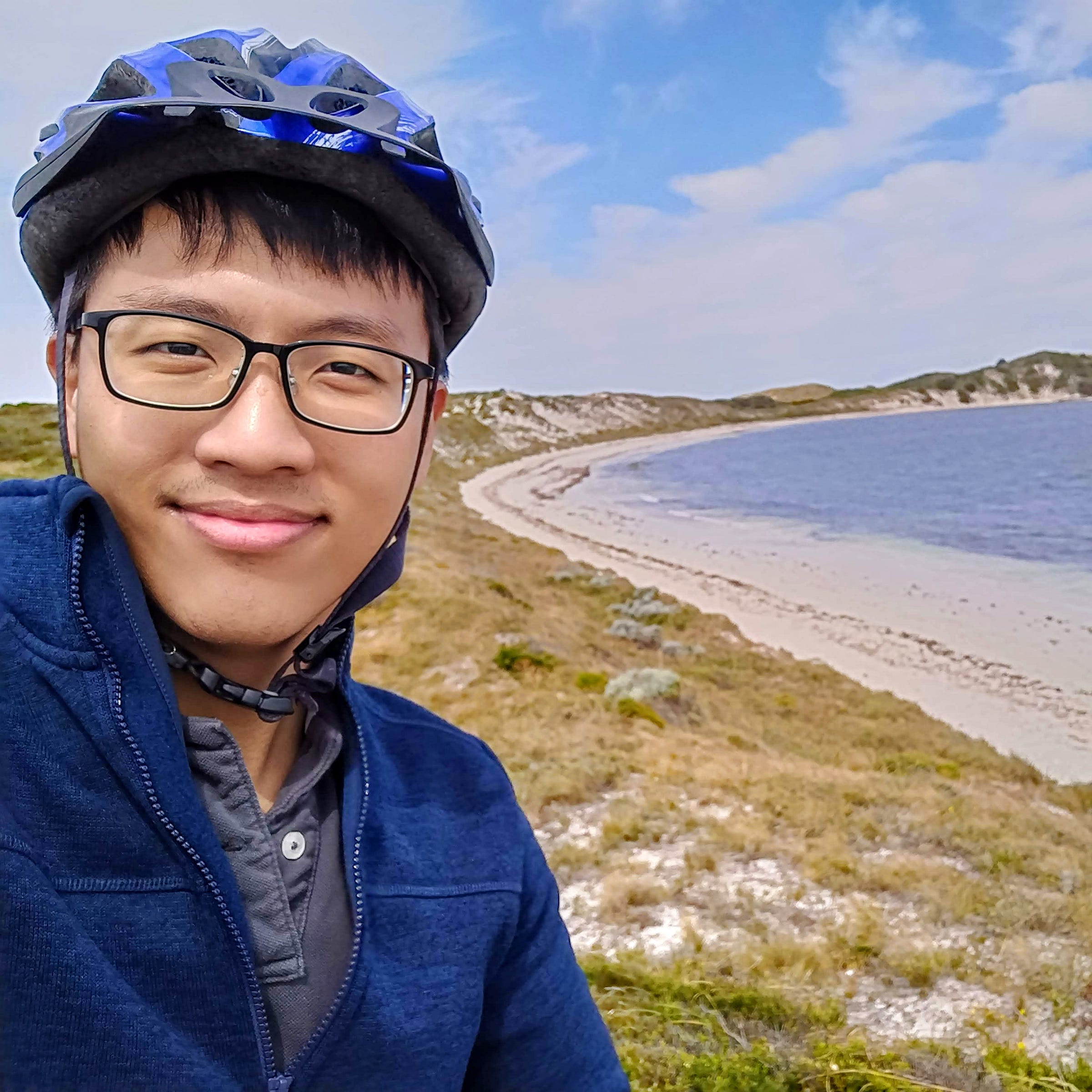 Phakorn Kiong – Medium