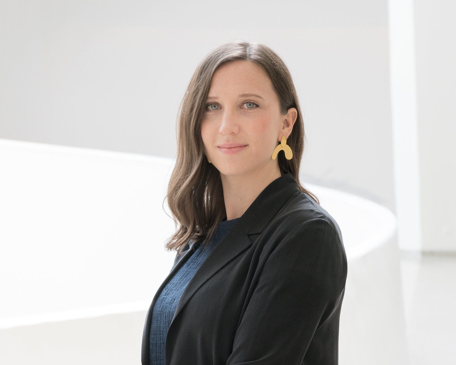 Susan Thompson – Medium