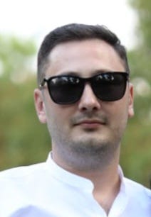 Cosmin Nedelcu – Medium