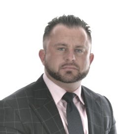 Andy Britnell – Medium