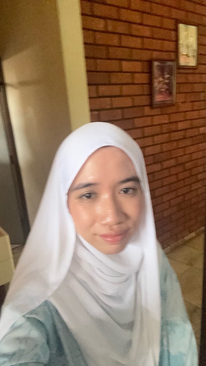 Izzati Khalid – Medium