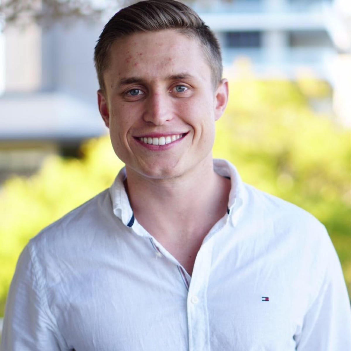 Luke Brown – Medium