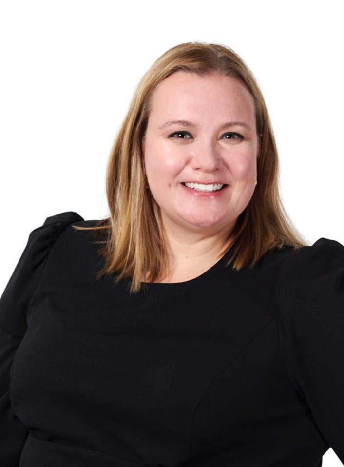 Laura Cederberg – Medium