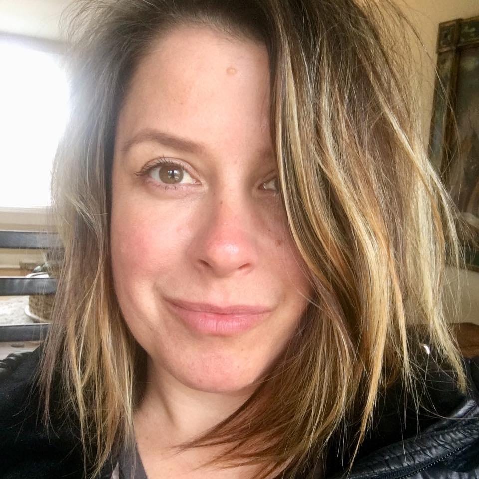 Shanon Olsen – Medium
