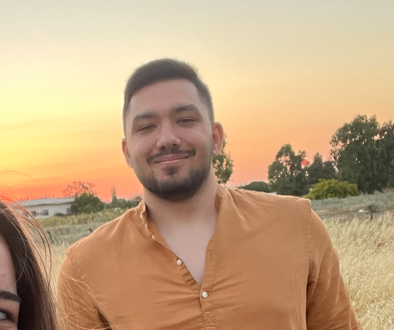 Umut Akkaya – Medium