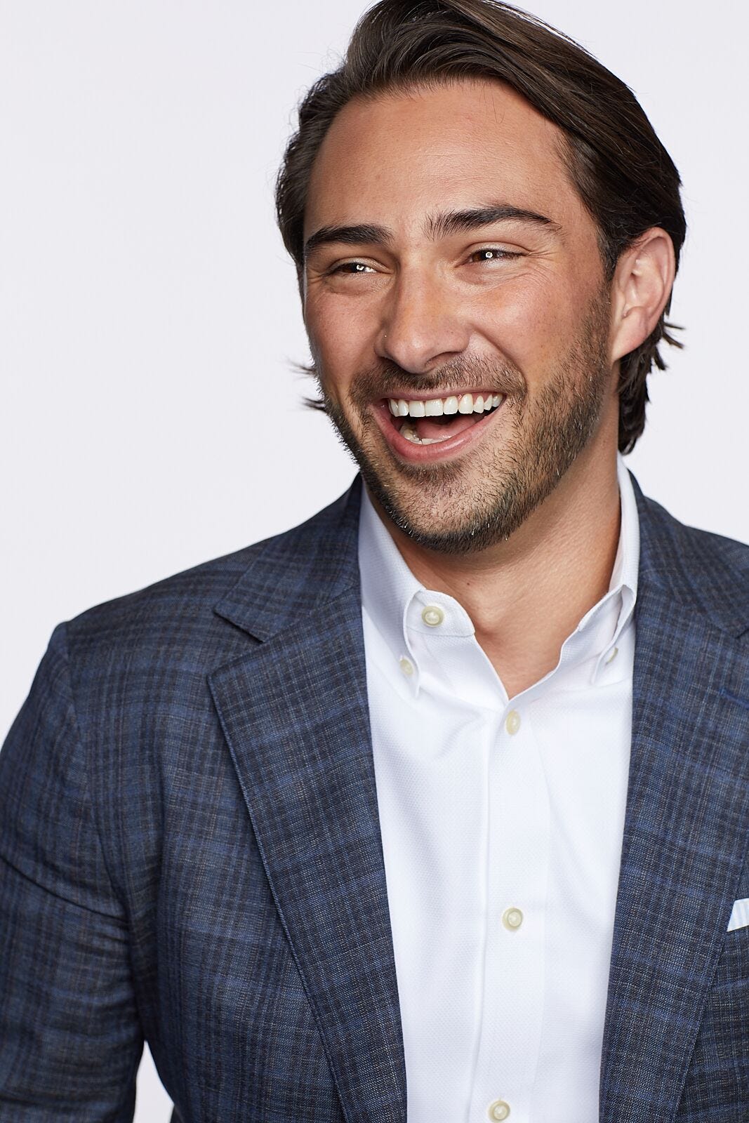 Nicholas Visconti – Medium