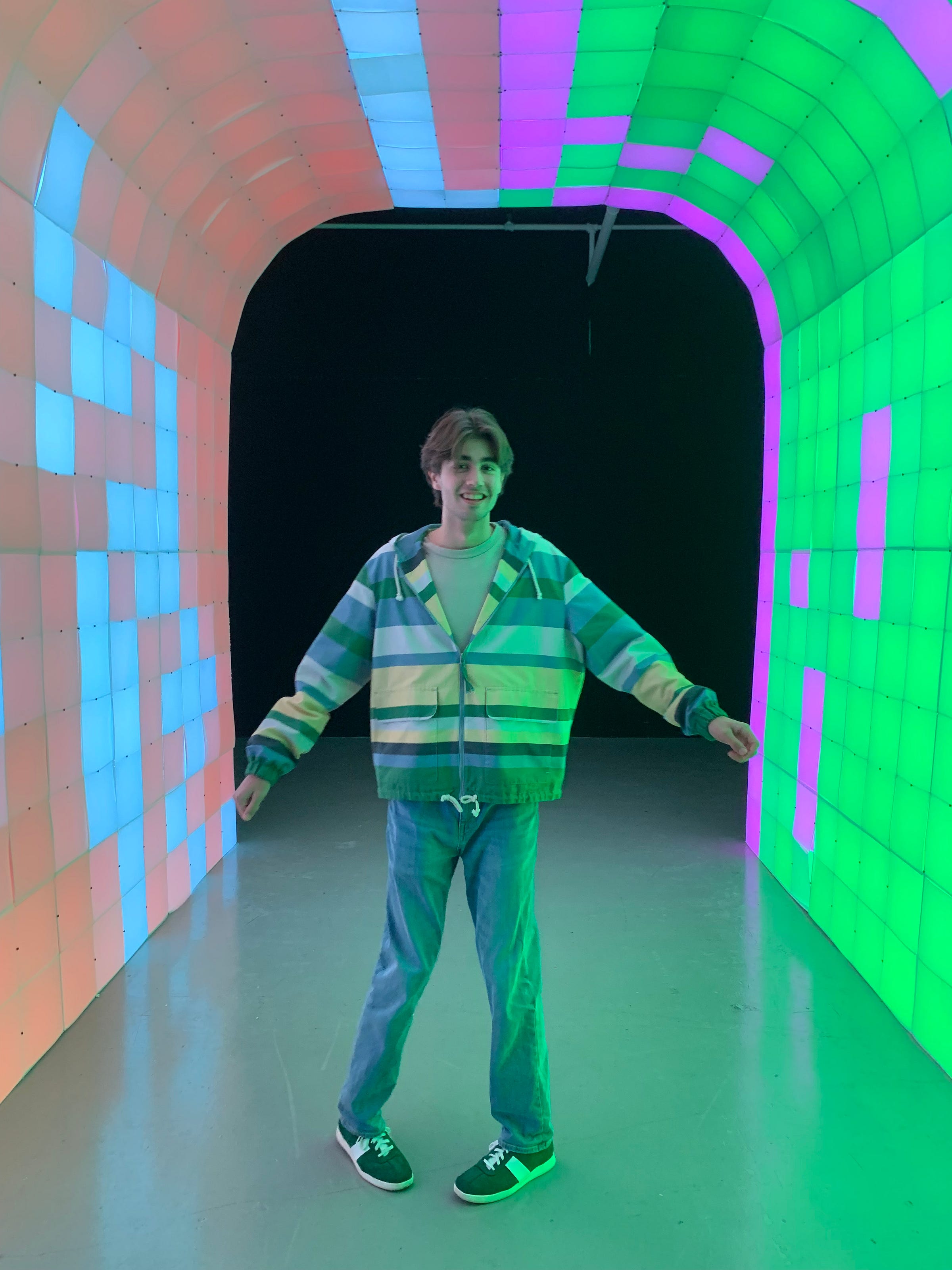 Quentin Romero Lauro – Medium