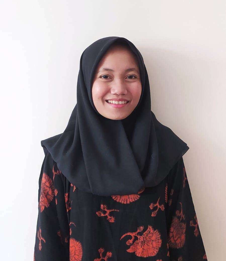 Alinda Putri Dewanti – Medium
