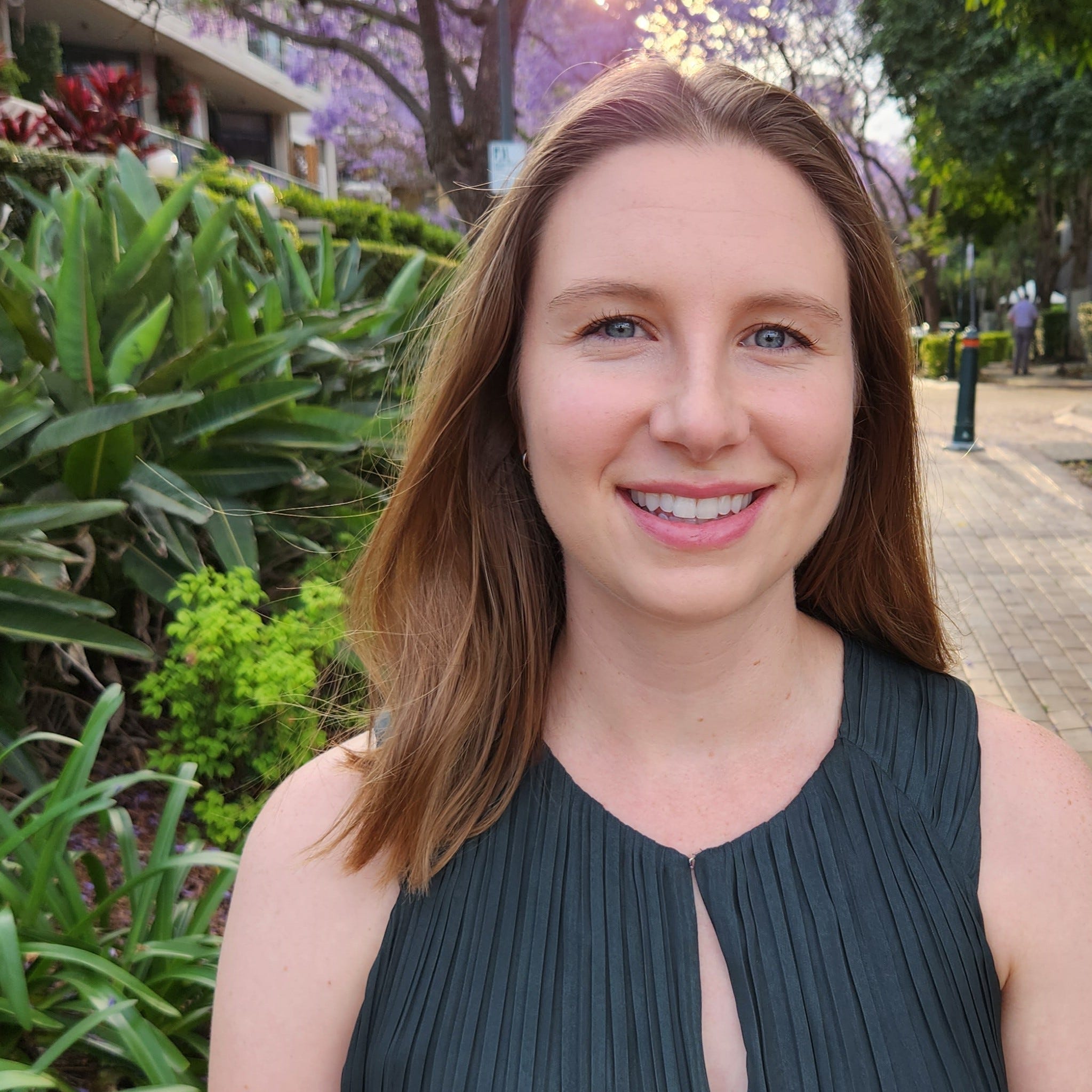 Lauren Hayden – Medium