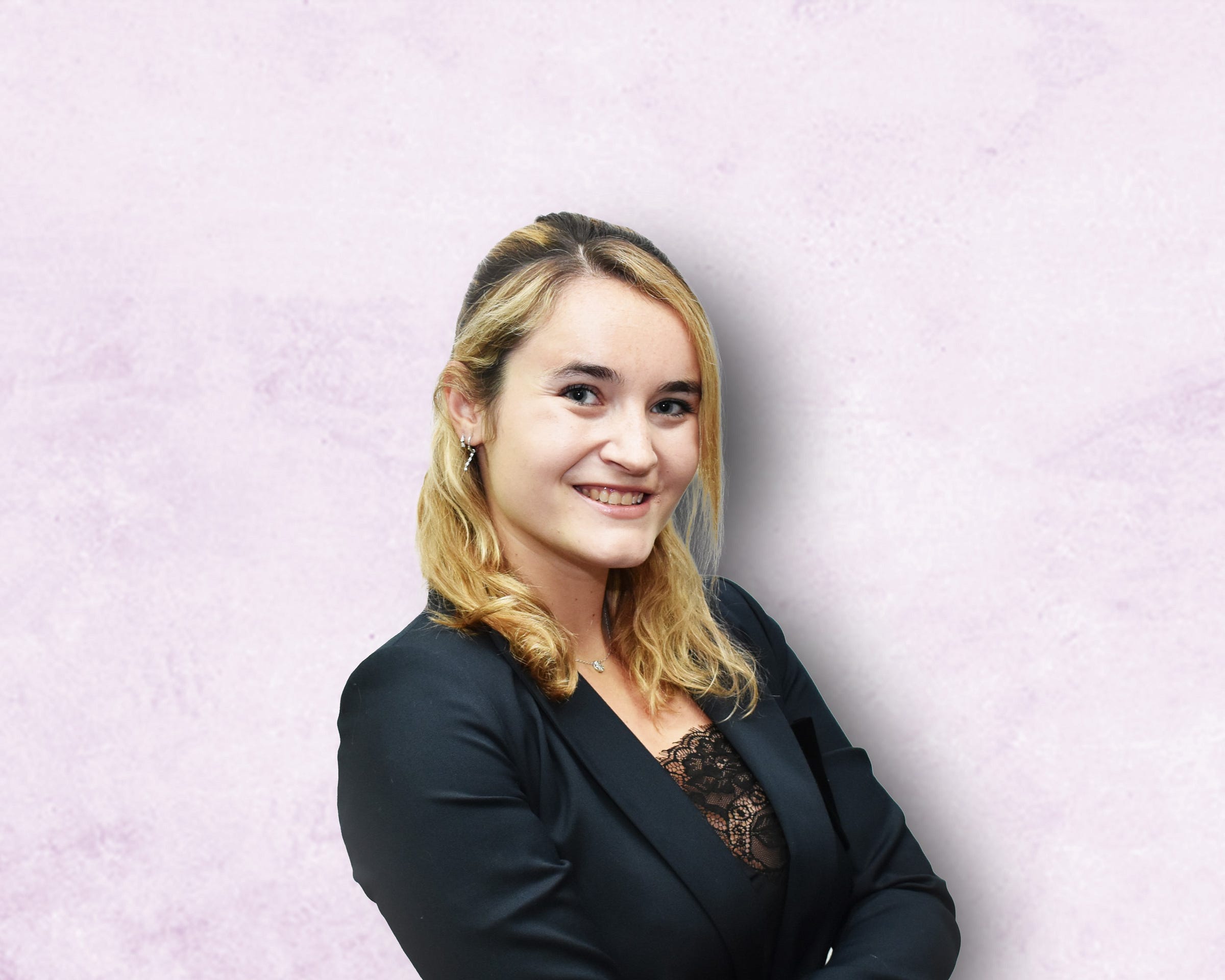 About – Clara Wat – Medium
