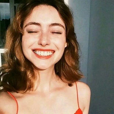 Ludmilla – Medium