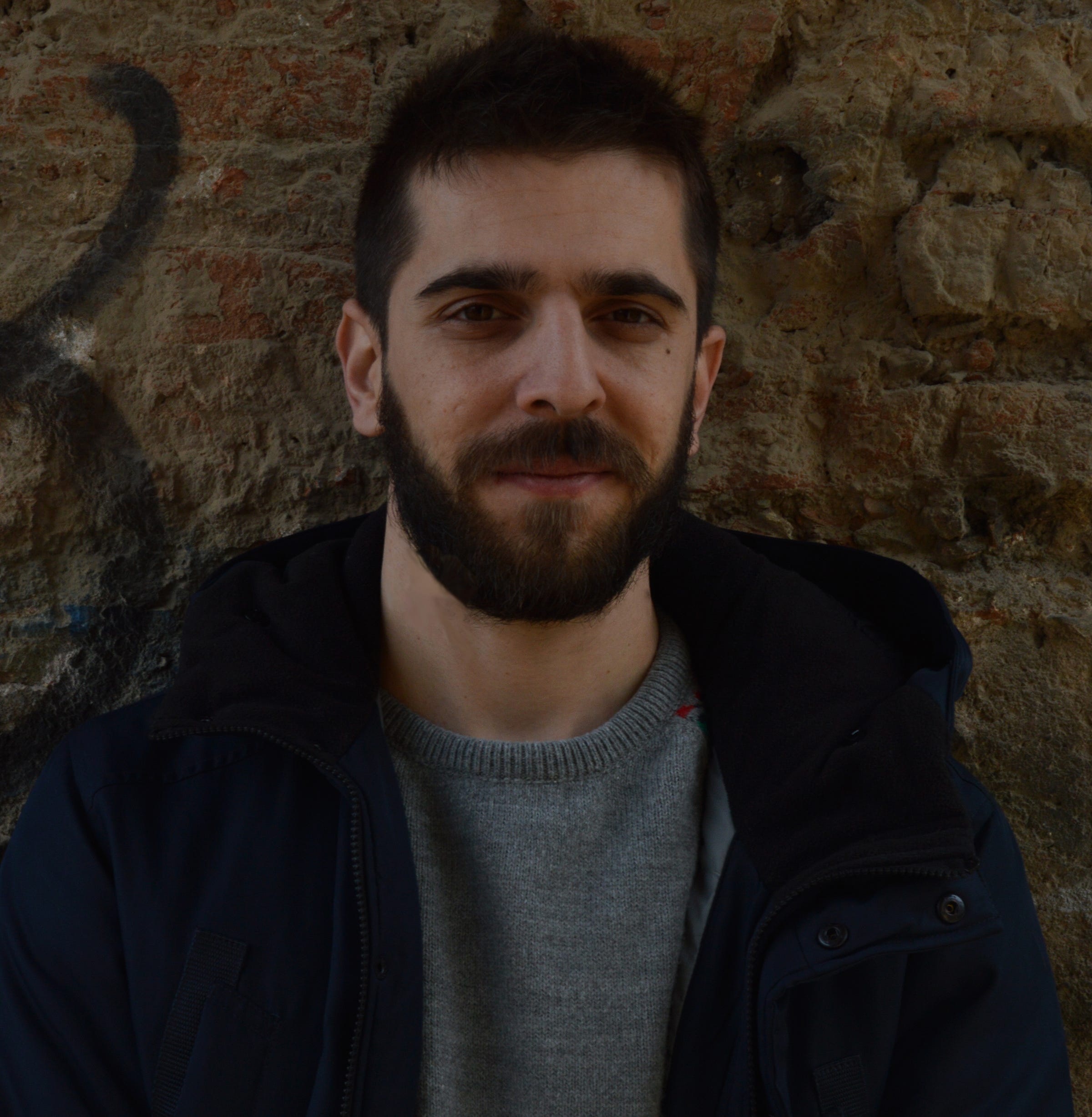 Kostis Dimolios – Medium