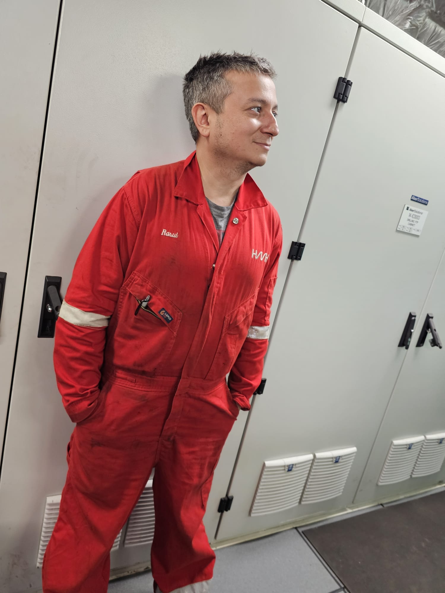 Rasul Taghiyev – Medium