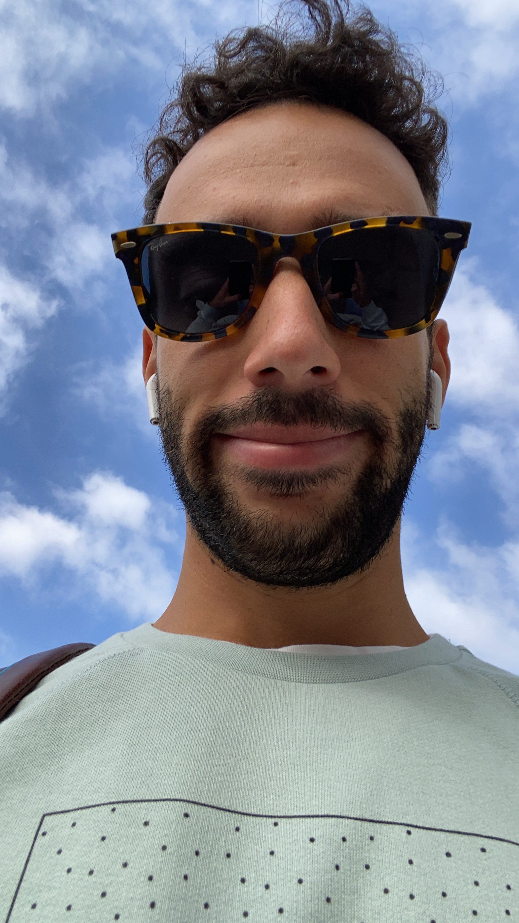 About – Simon Cone – Medium