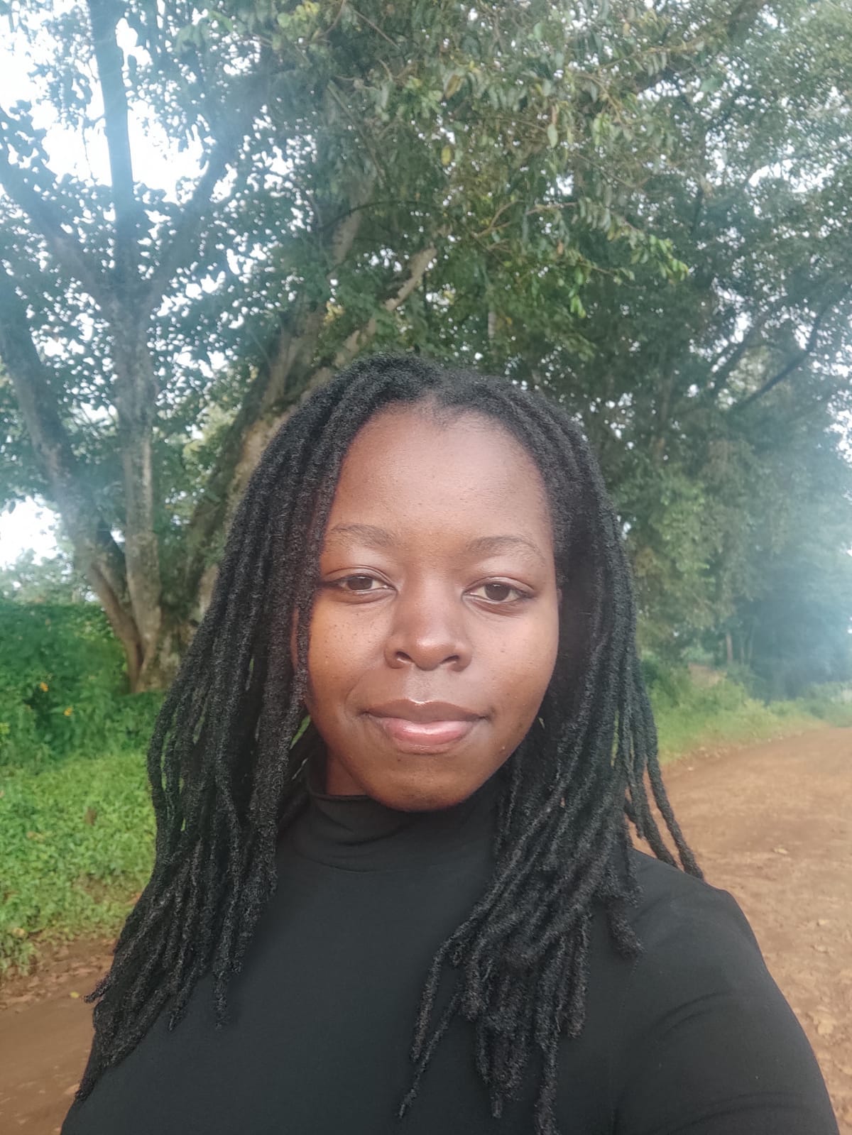 Inyanji Lynnette – Medium