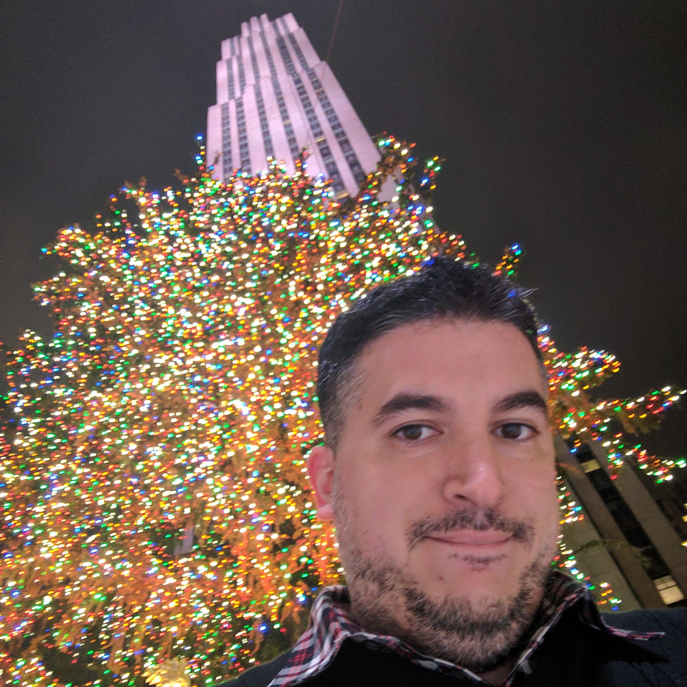 Louis Mitchell – Medium
