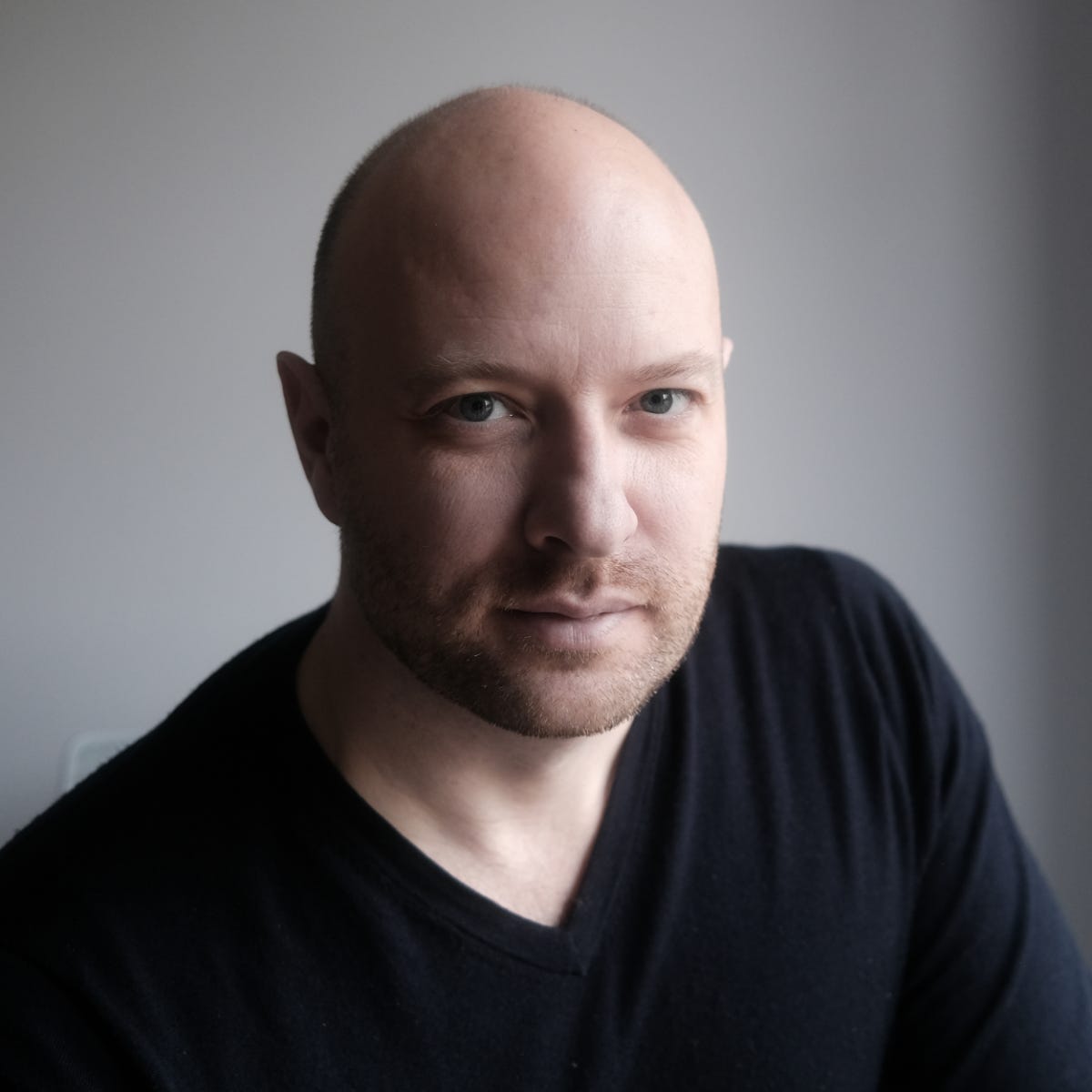 Rob Ellis – Medium