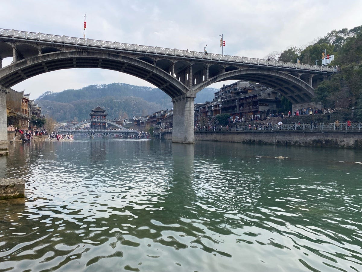 Owain Thorne – Medium