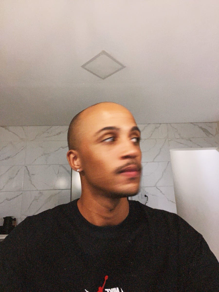 Jean Silvério – Medium