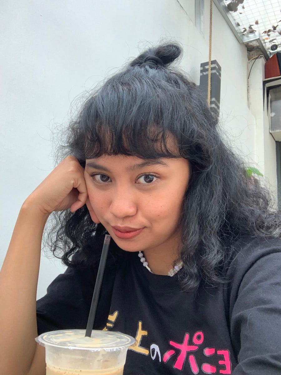 Kantya L. Yuniar – Medium