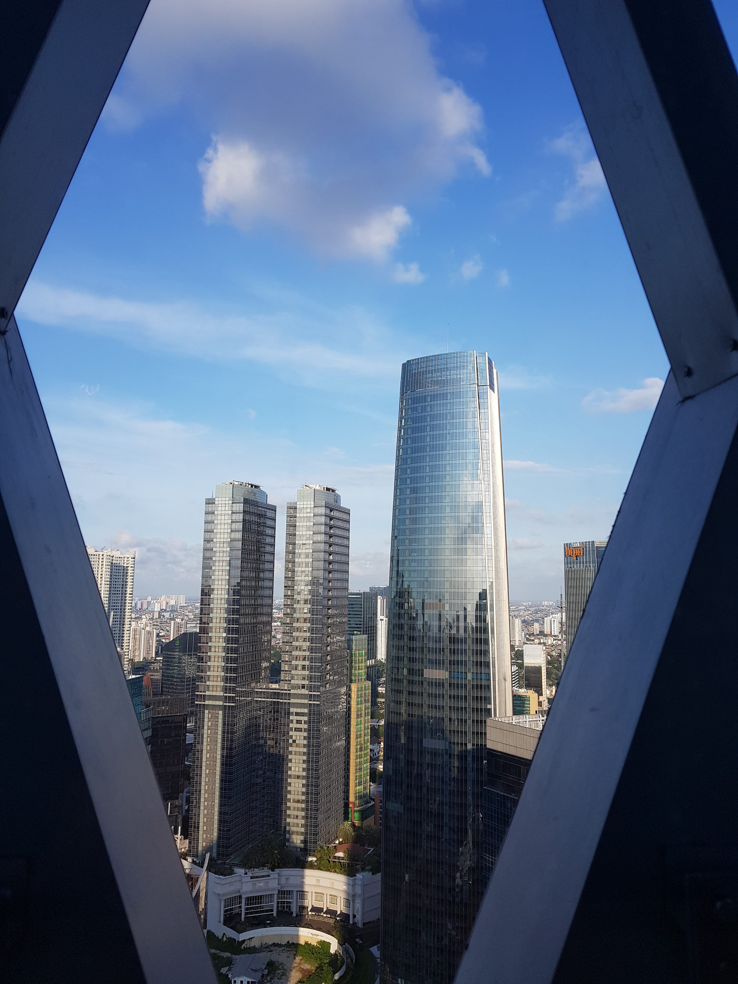 Renaldy – Medium