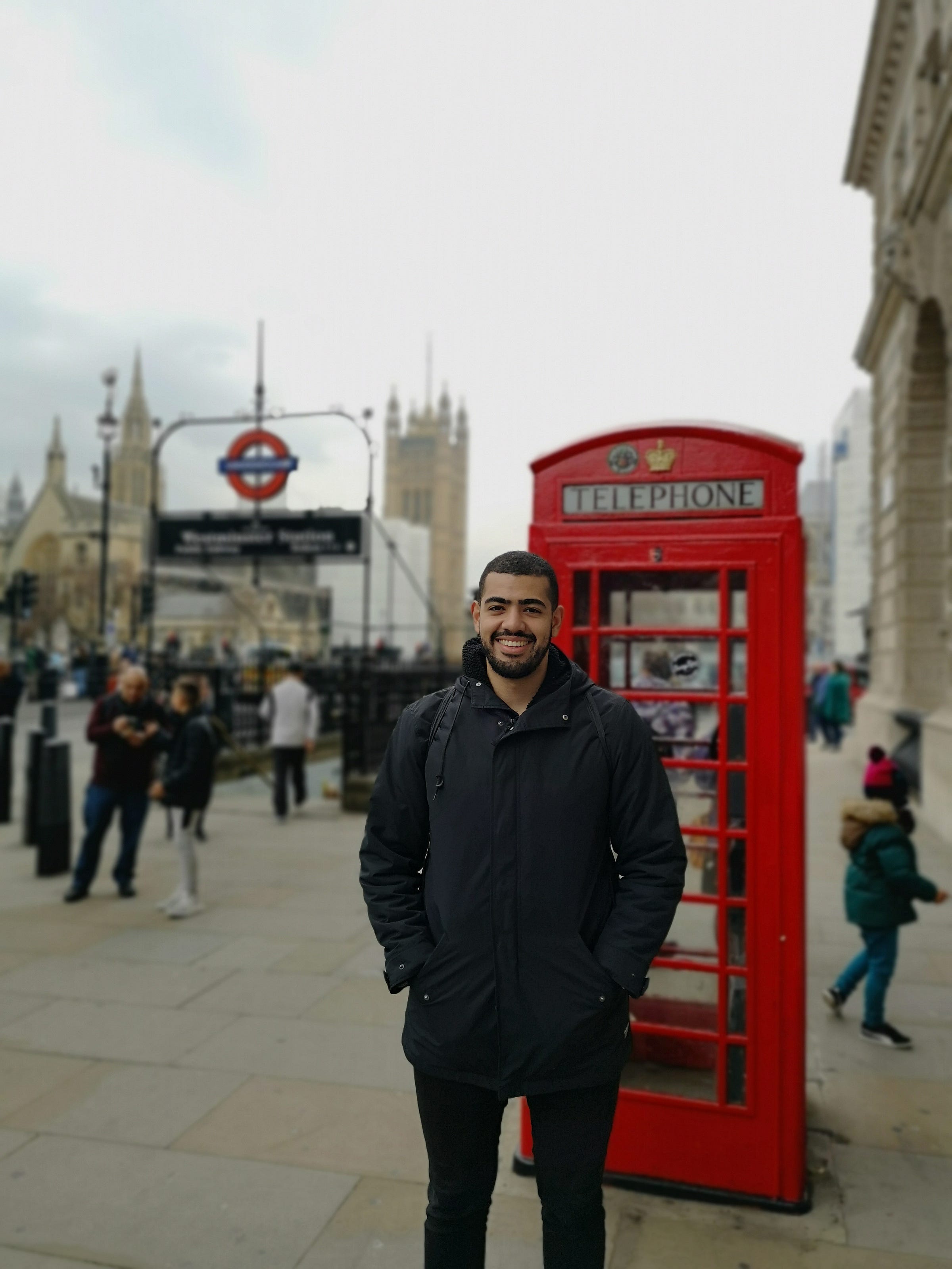 Amine Dirhoussi – Medium