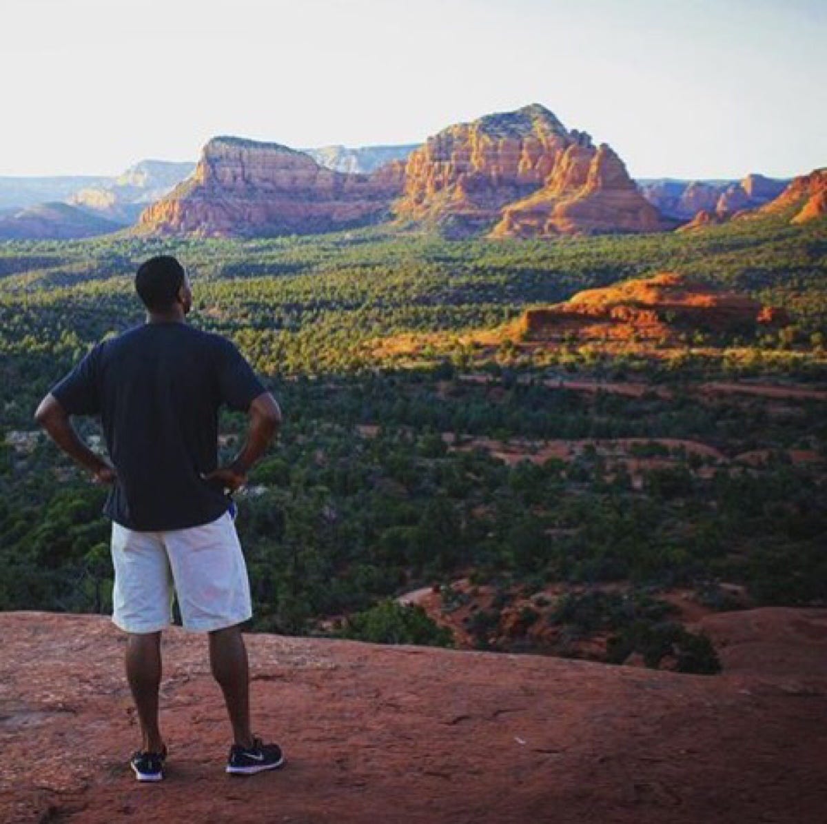 Jesse Tobar – Medium