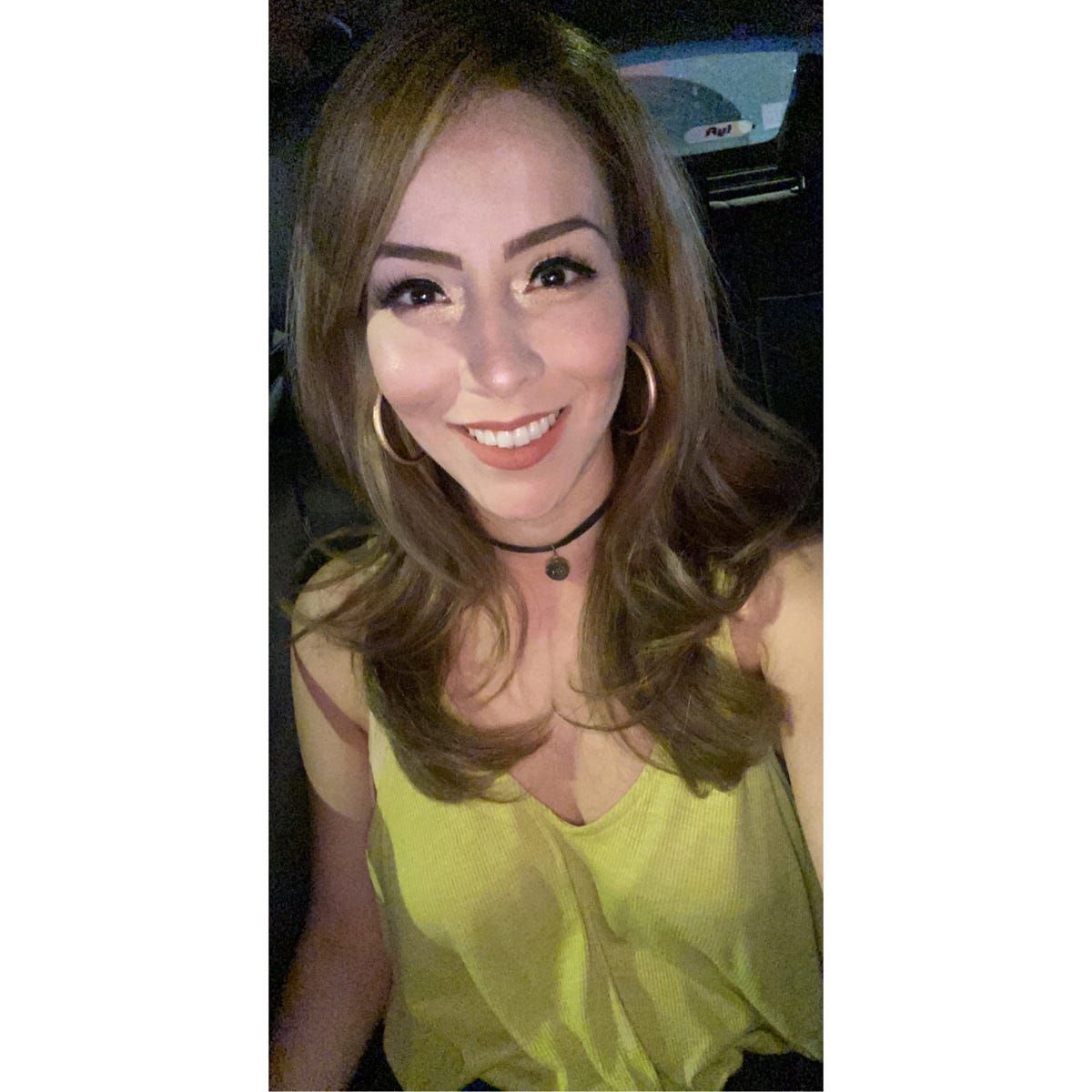 Yajaira Flores – Medium