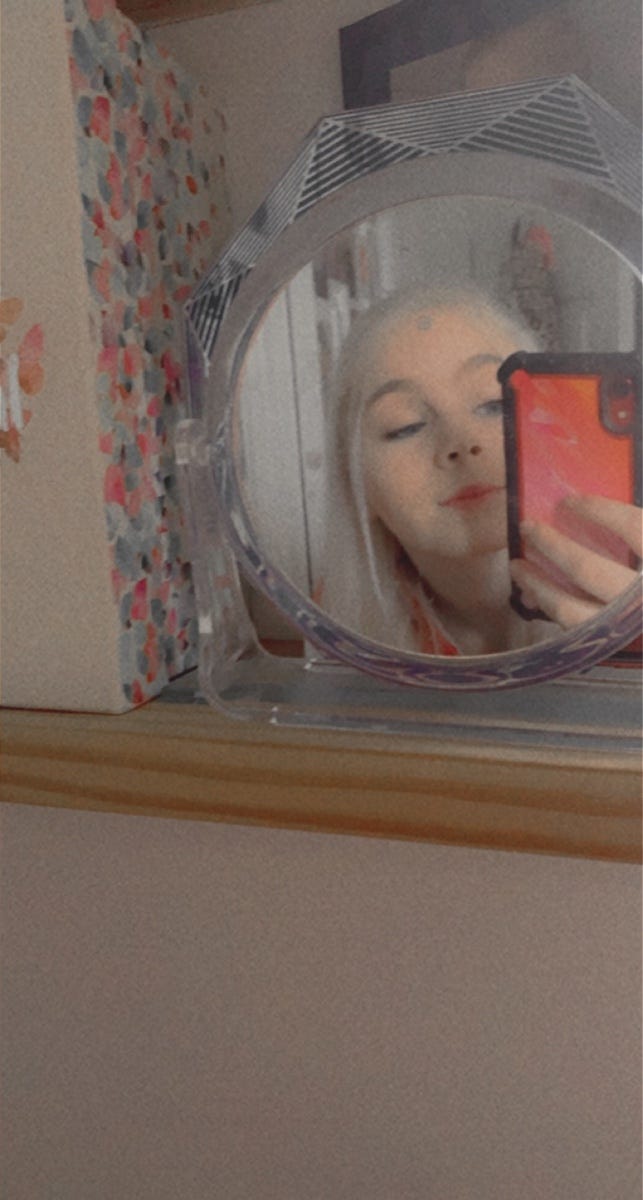 Isabelle fletcher – Medium