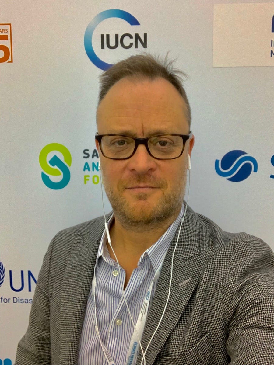 Daniel McMurray – Medium