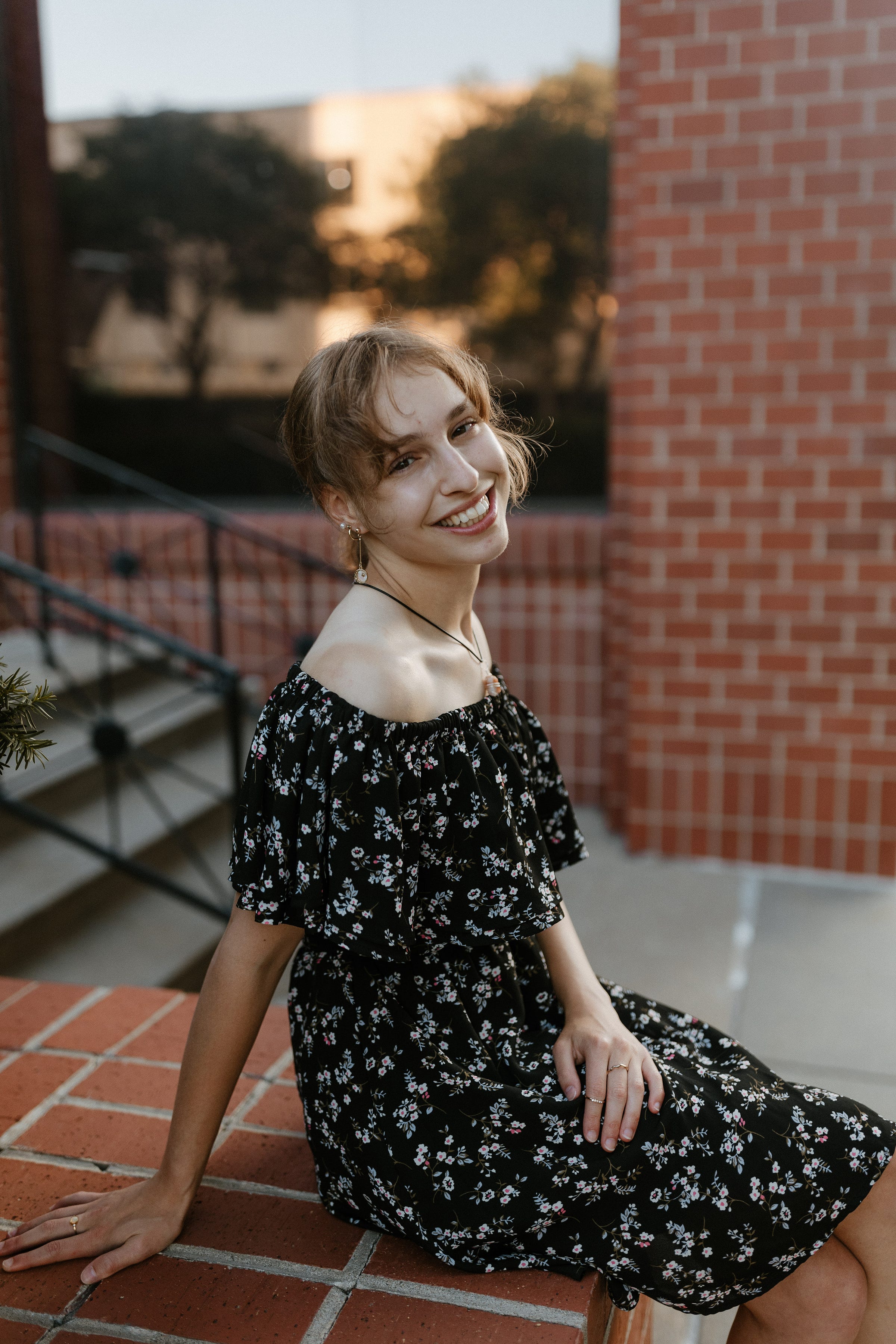 Morgan Lahm – Medium