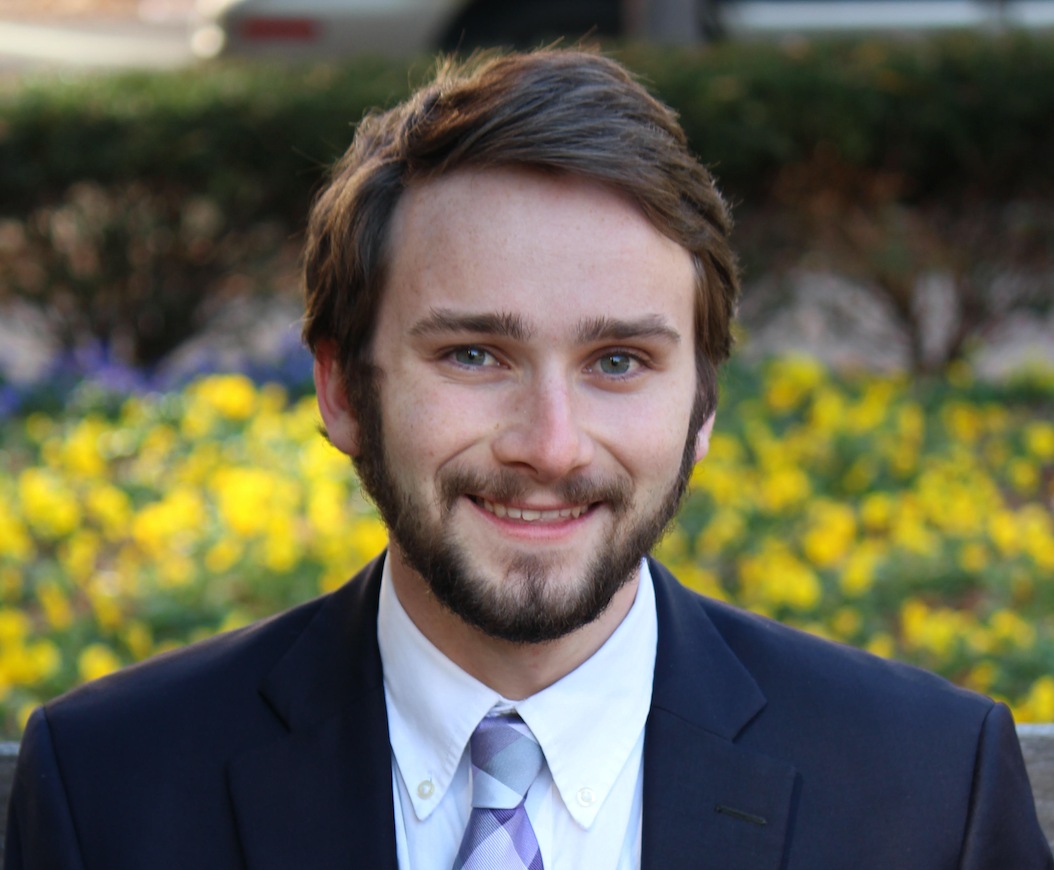 Kyle Rood – Medium