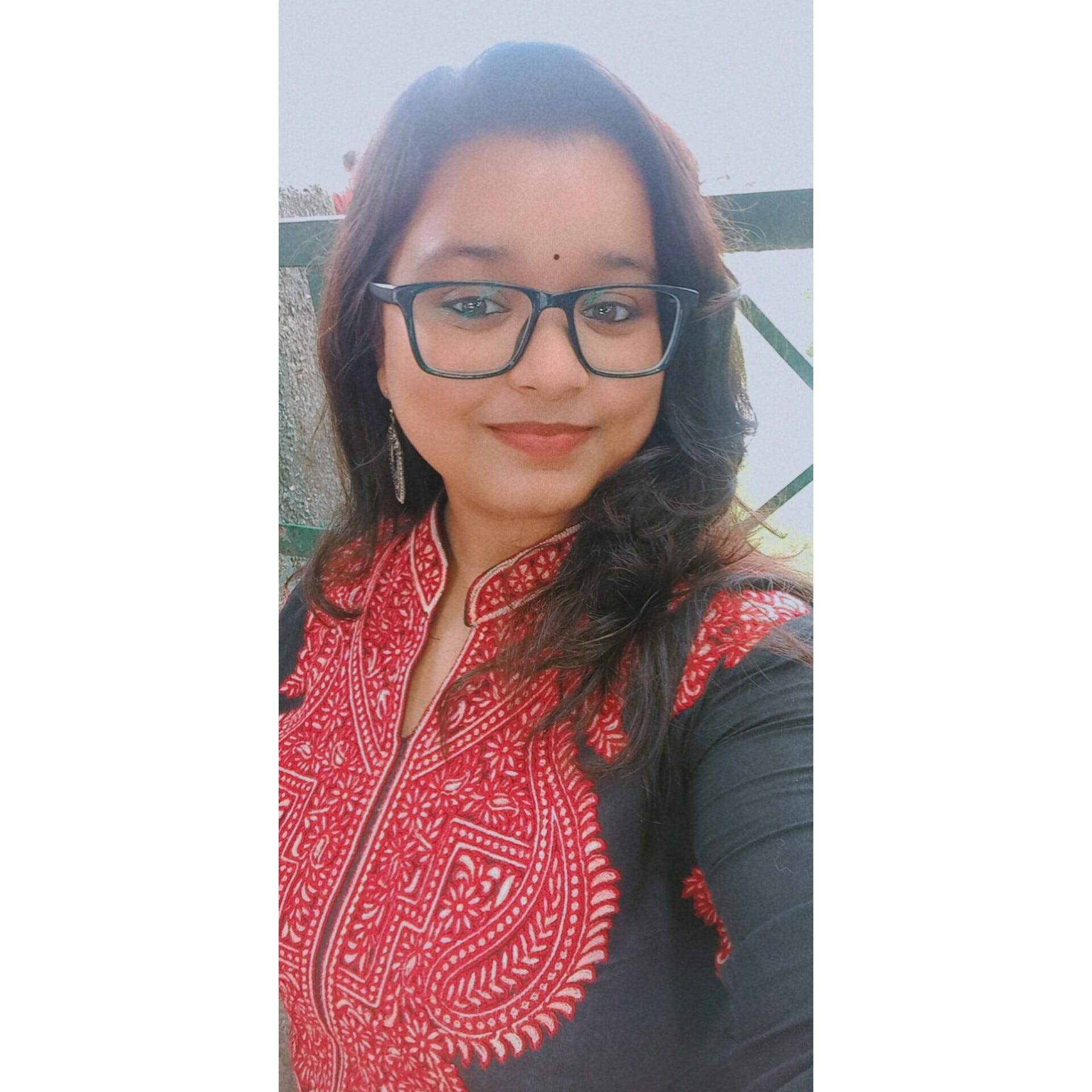 Ayushi Shrivastava – Medium