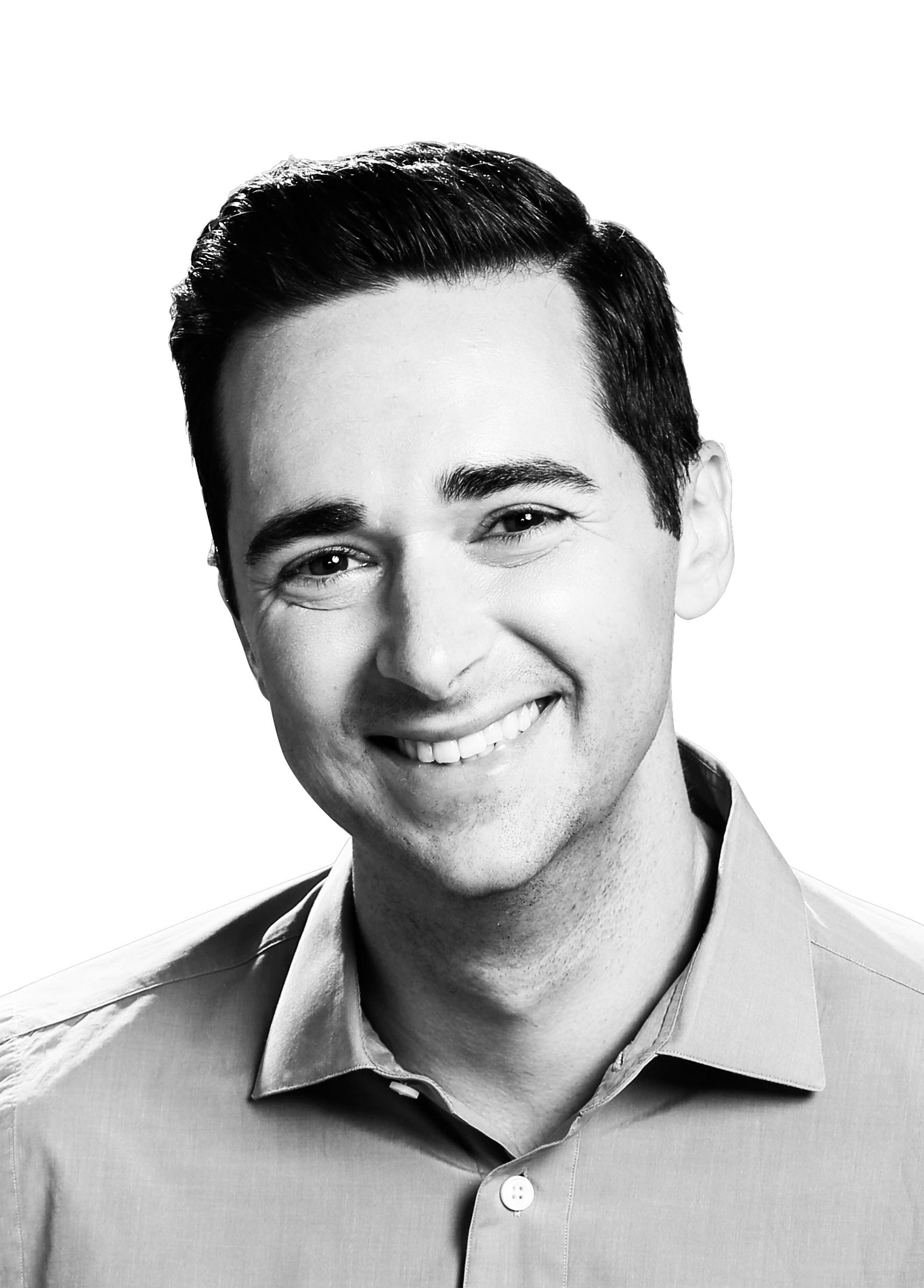 Aaron Painter – Medium