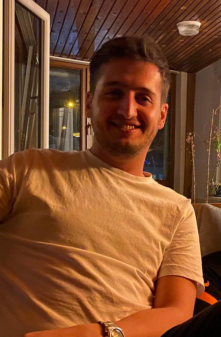 Ugurcan Arnas – Medium
