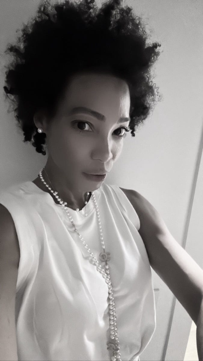 Dr. Sharese ZDB – Medium