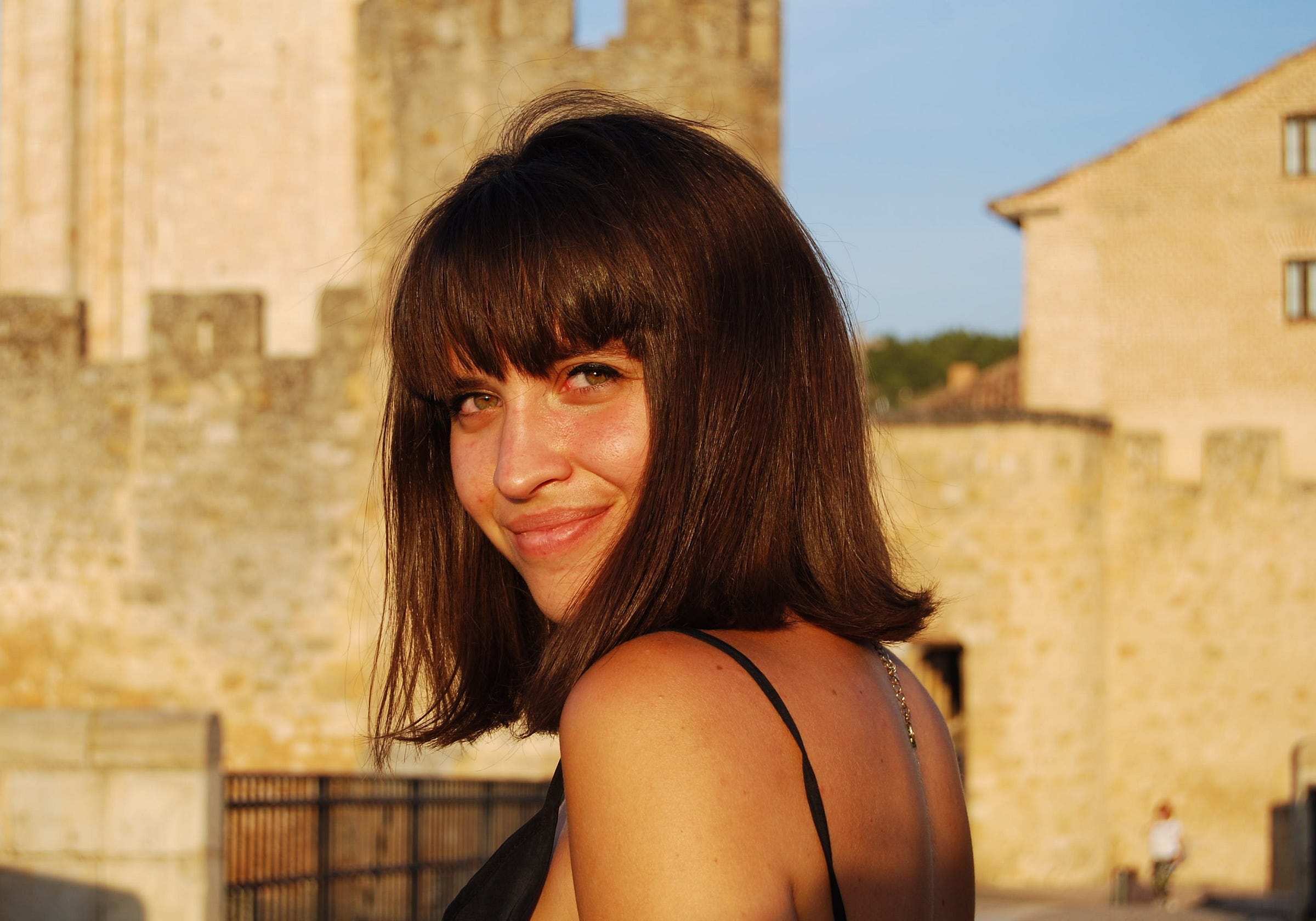 Victoria Serrano – Medium