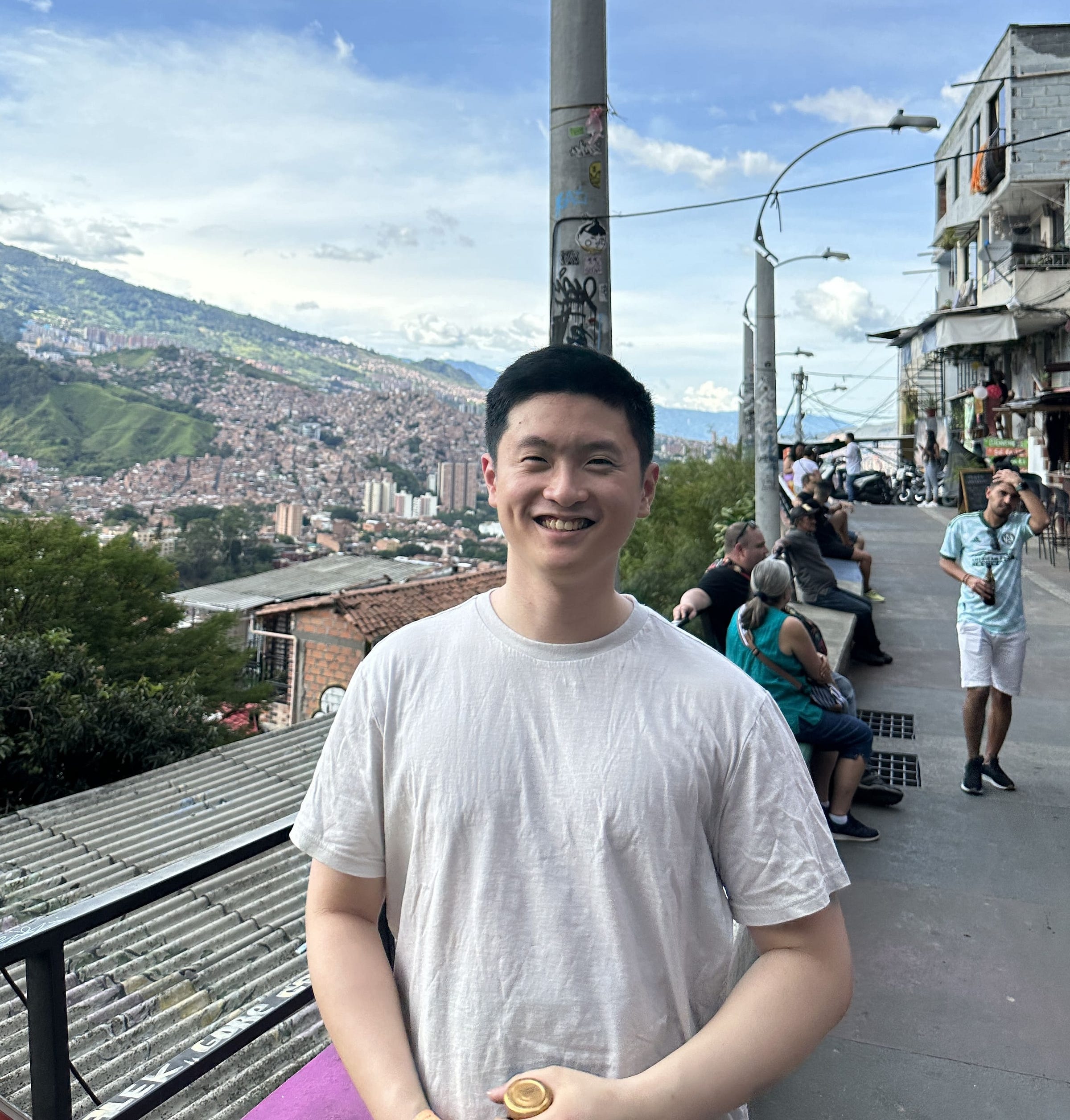 Yu-Wei Hung – Medium