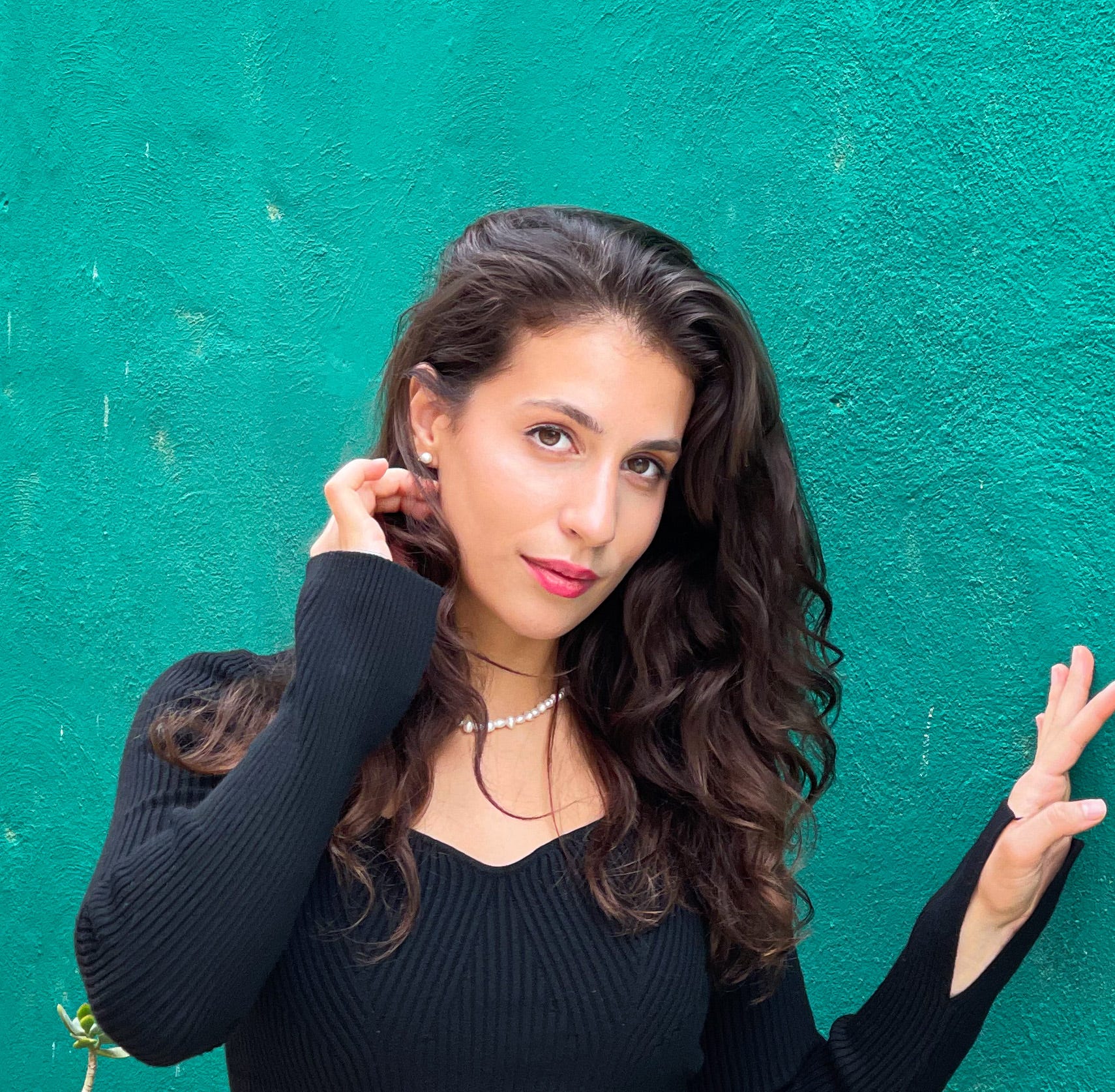 Maria Kirova – Medium