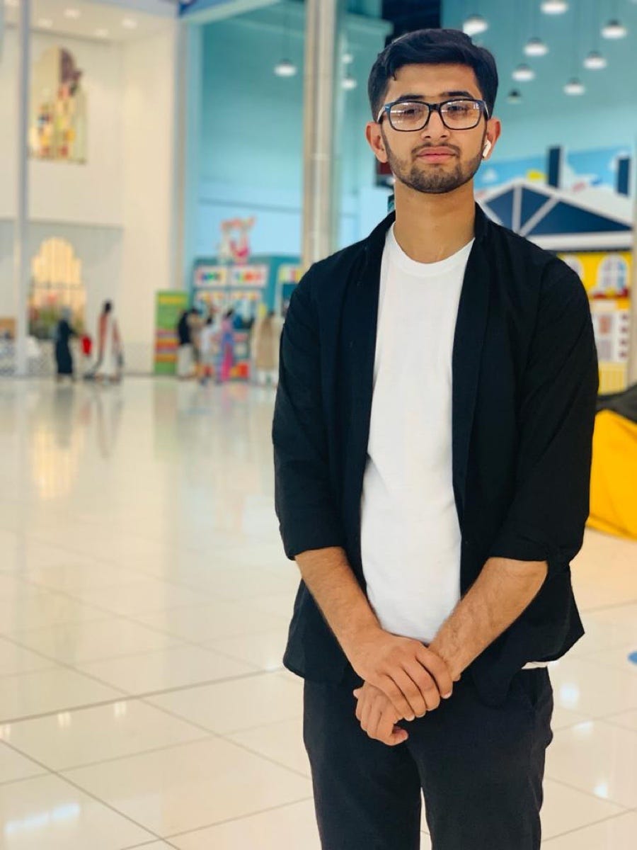 Mansoor Zaman – Medium