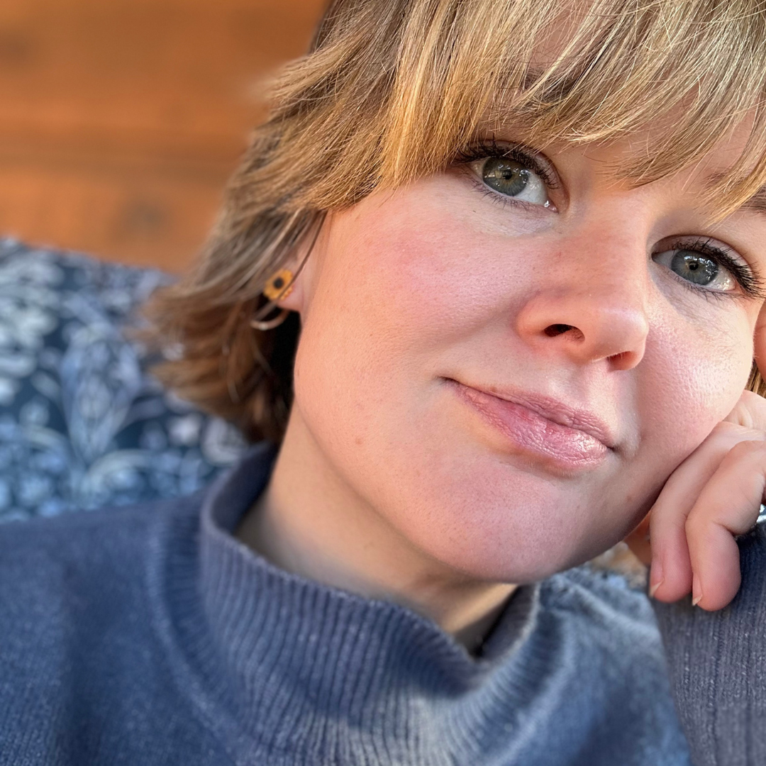 Jessica Gail – Medium